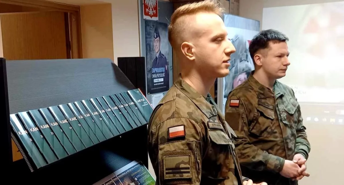 Kwalifikacja wojskowa 2025. Kto i kiedy musi stawić się na komisję? Wojewoda łódzki określił ...