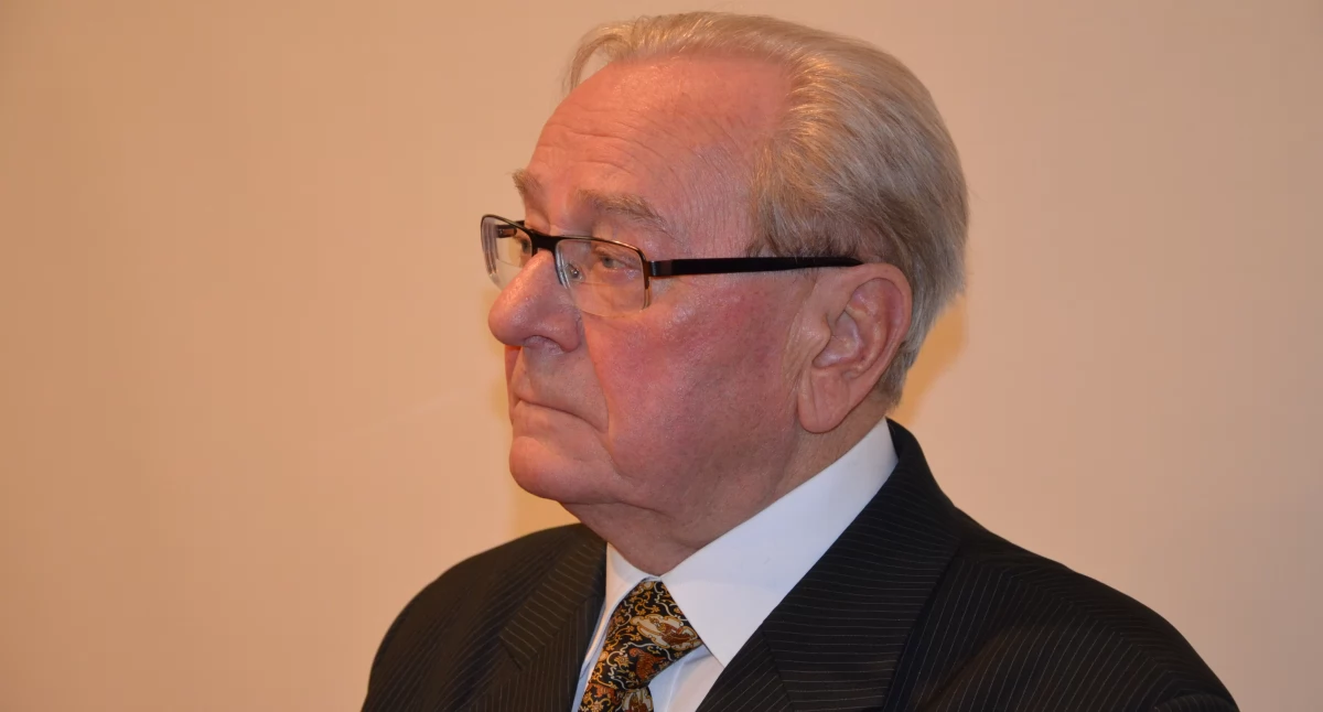 Profesor Tadeusz Olejnik świętował 90. urodziny i 65-lecie pracy ...