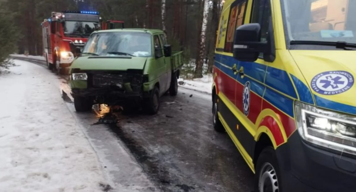 Wypadek w m. Ojrzeń, gmina Gidle, powiat radomszczański: Dwie osoby w ...
